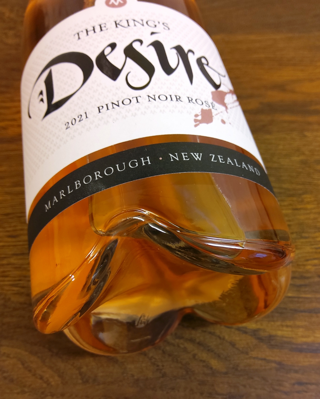 The King’s Desire Pinot Noir Rosé 2021 review - WineUncorked: Wine ...